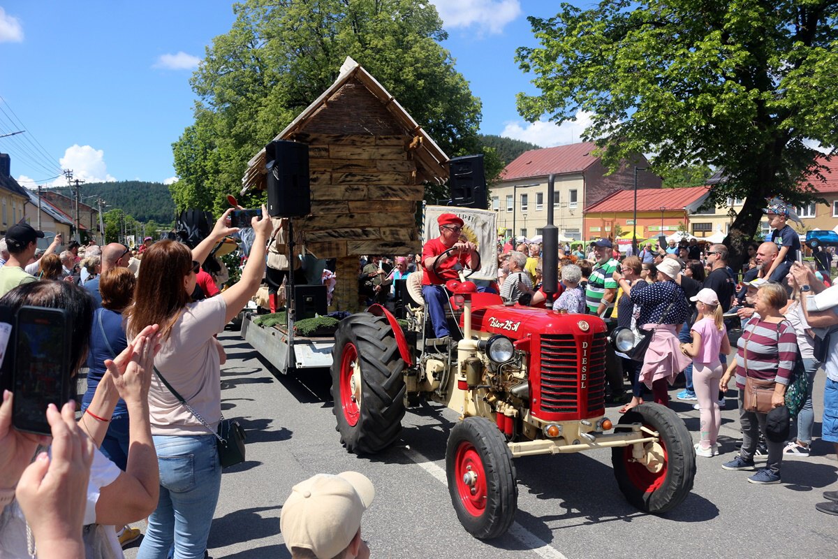 Fotogaléria - FOTO: Tradičný Turíčny jarmok lákal do Slovenskej Ľupče ...